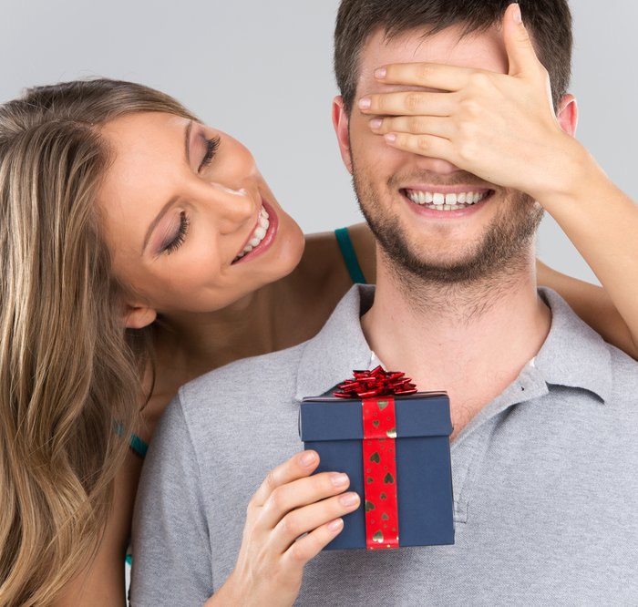 7 Best Online Gift Ideas For Male Friends To Welcome 2023 7 Best Online Gift Ideas For Male Friends To Welcome 2023
